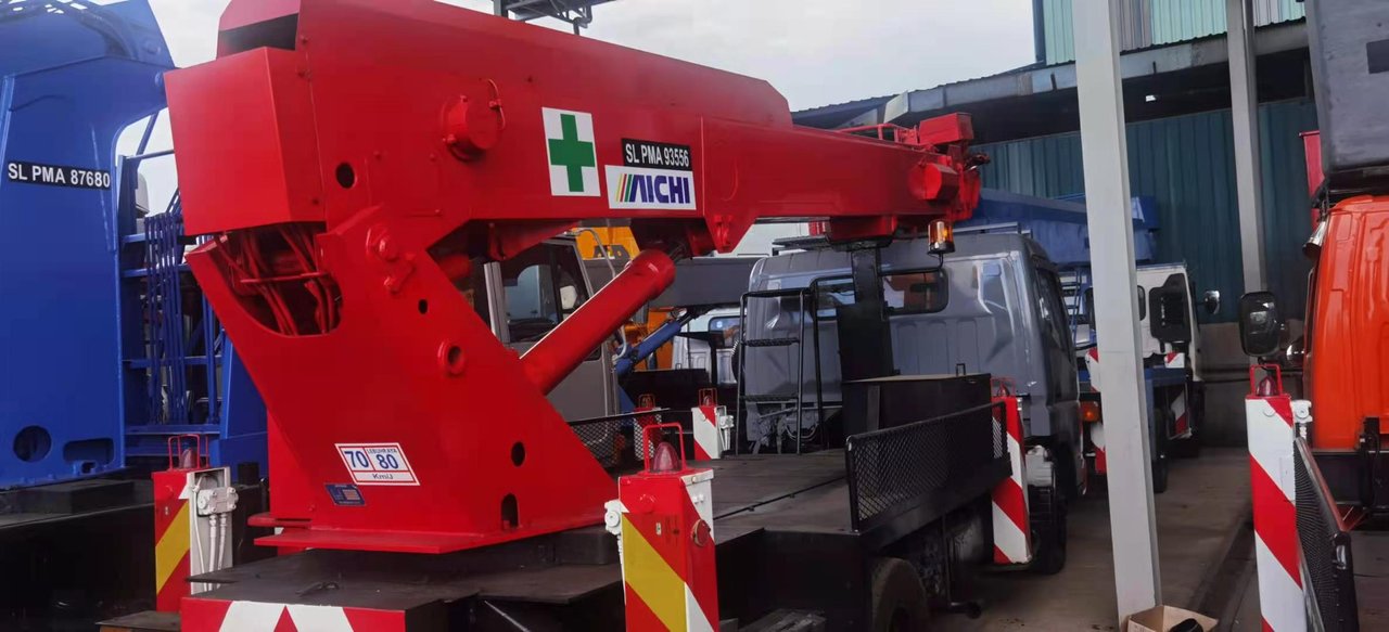 Aichi Sk200 20 Meter Skylift For Sale - Phoenix Skylift Rental Selangor ...